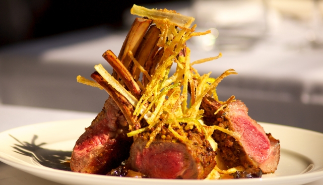 A Review of Volos – The Blue and White