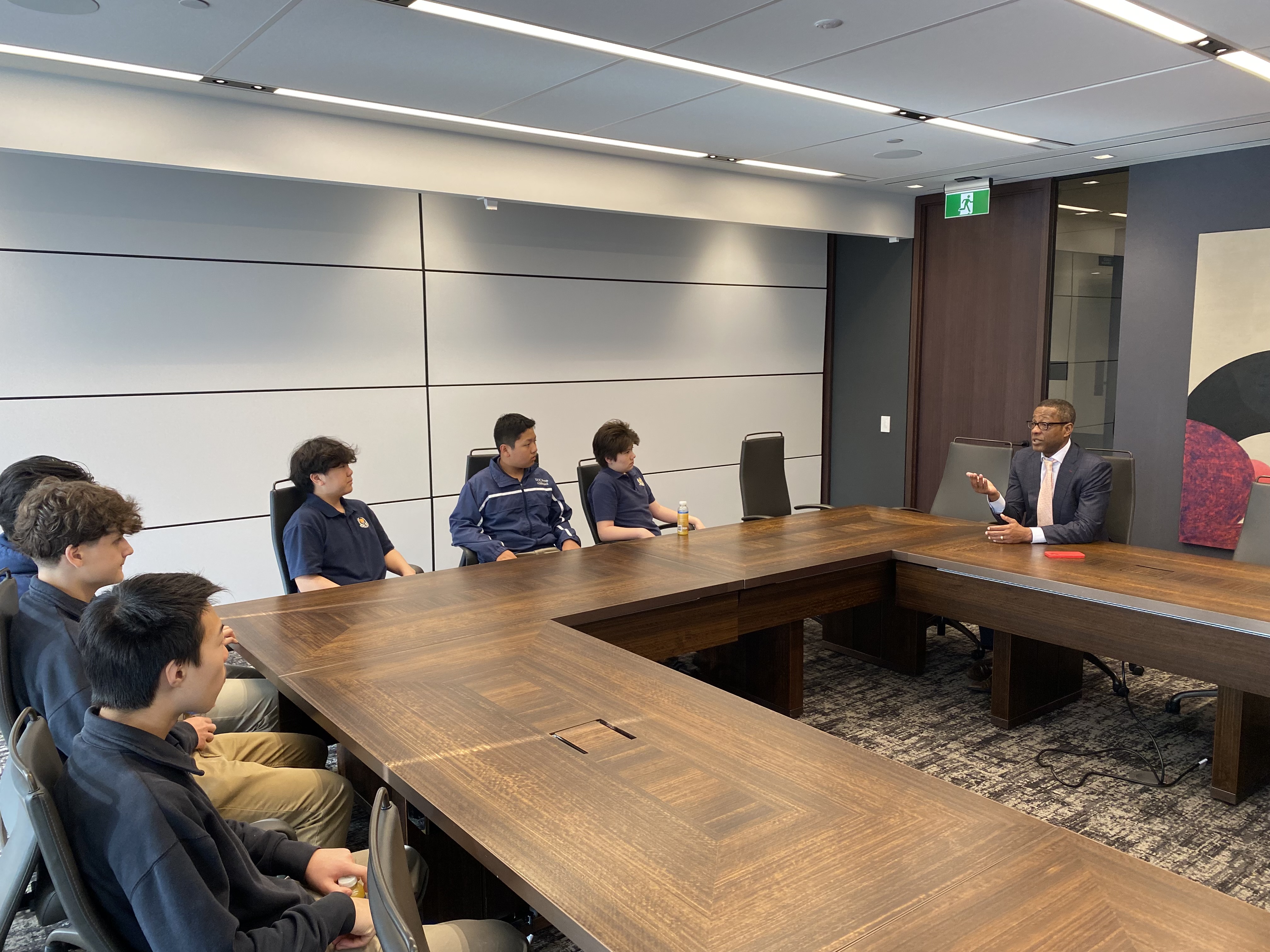 Financial Literacy Club Spotlight – The Blue and White